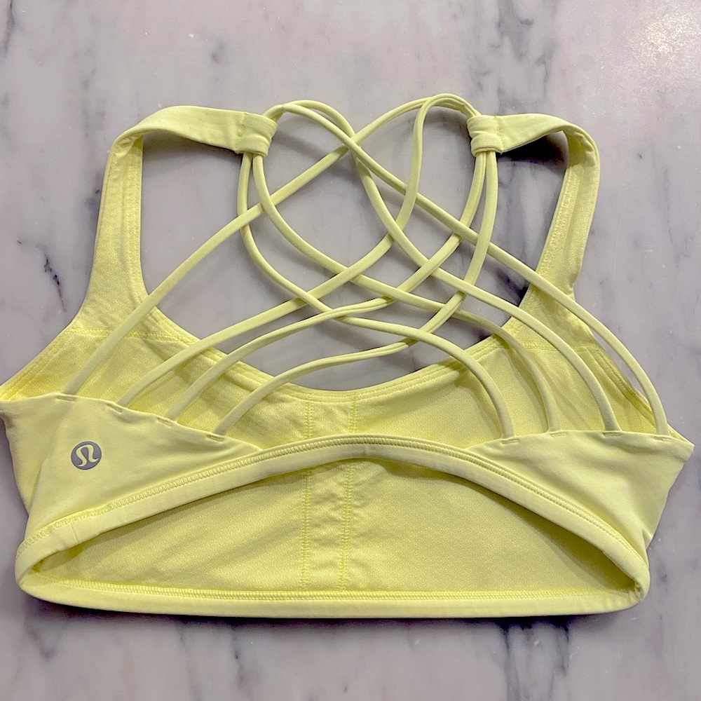 Lululemon Subtle Neon Yellow Color - Gem
